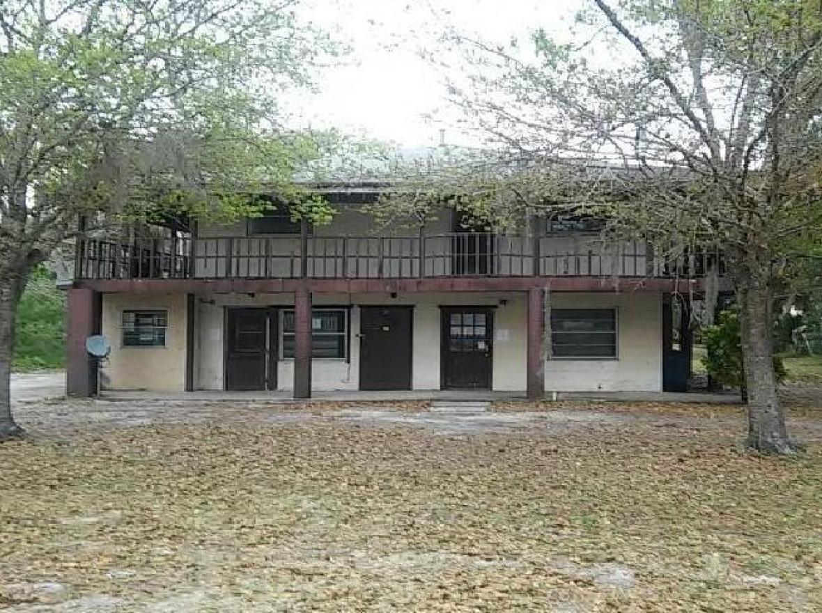 Beach Rental - Triplex ! | EquityPro